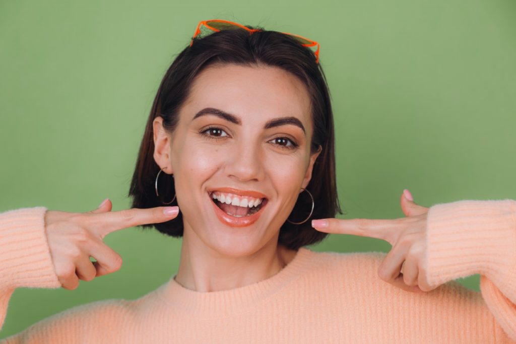 Extracciones Simples, Quirúrgicas y Cordales - Econ Dental